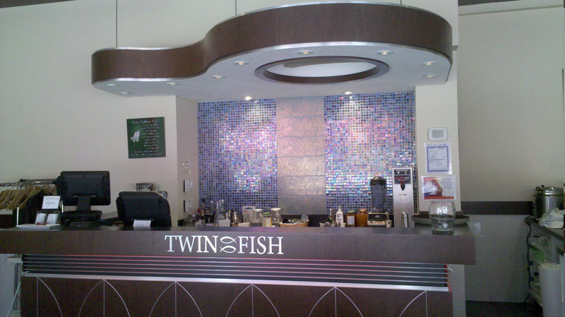Twin Fish Thai Cuisine - Mississauga, ON - 80 Courtneypark Dr E | Canpages